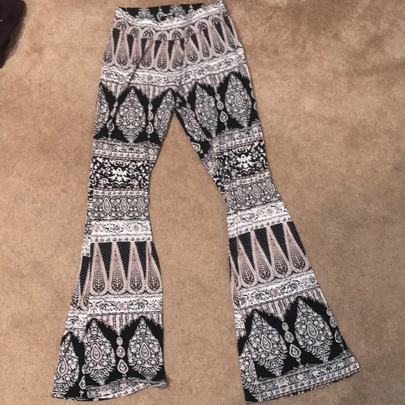 Pants & Jumpsuits | Flowwy Pants | Poshmark